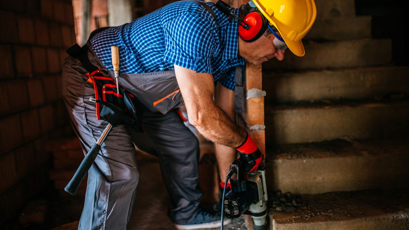 How To Verify A Builder’s Credentials In New Zealand
